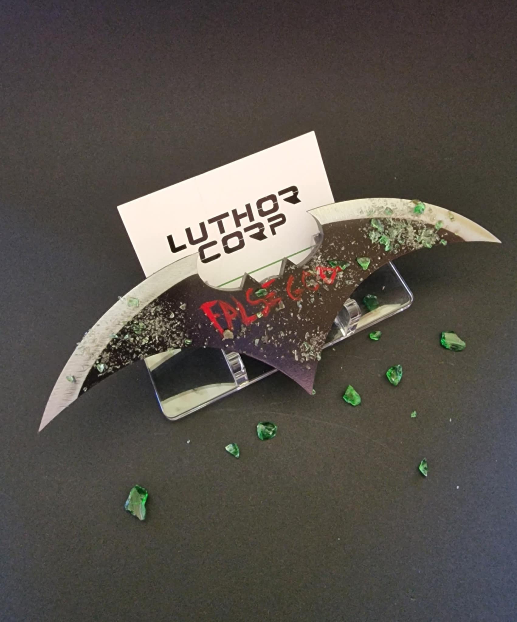 Batarangs Kryptonite – Anniversaire 01/04/2025 - Batfactory